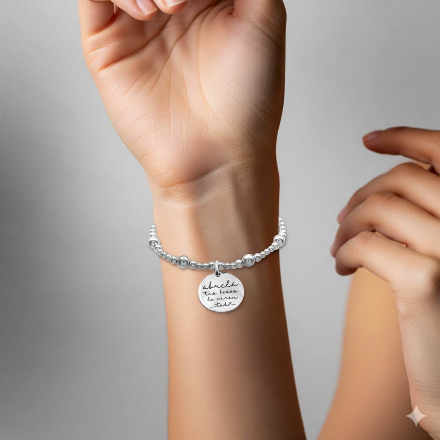 Pulseras de perlas y otras joyas 🥇 ️ Cuchicuchi joyas personalizadas